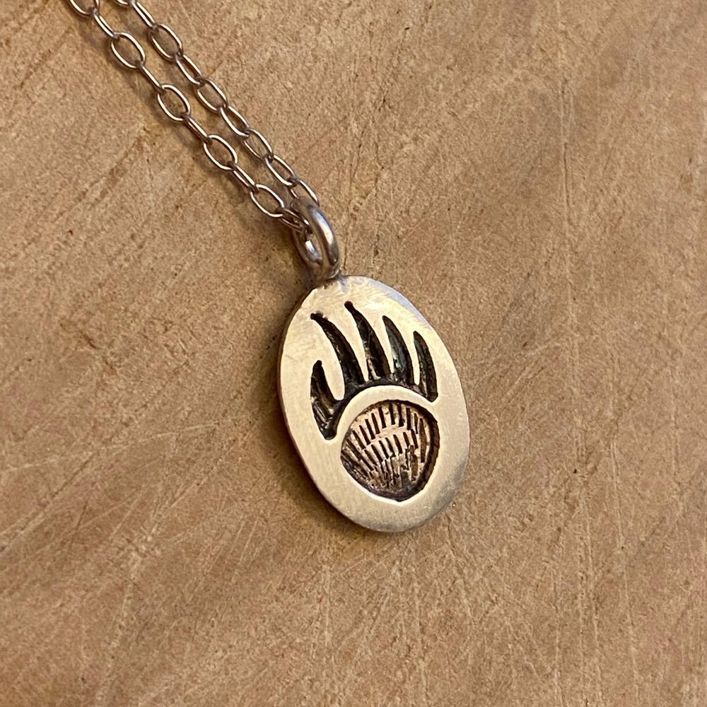 Native American Bear Claw 925 Sterling Necklace - Gem